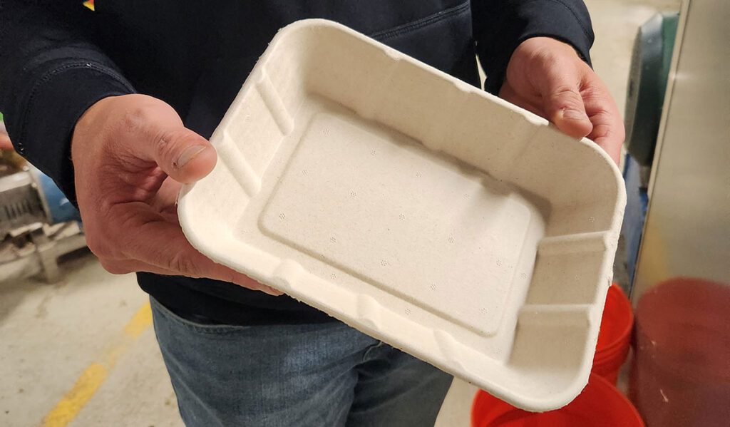 Les fibres de contenants multicouches recyclés produisent des ...